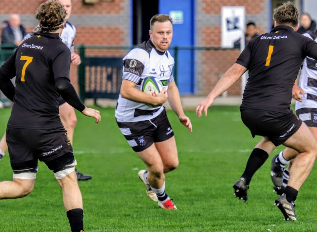 Trafford MV out gunned at Broughton Park